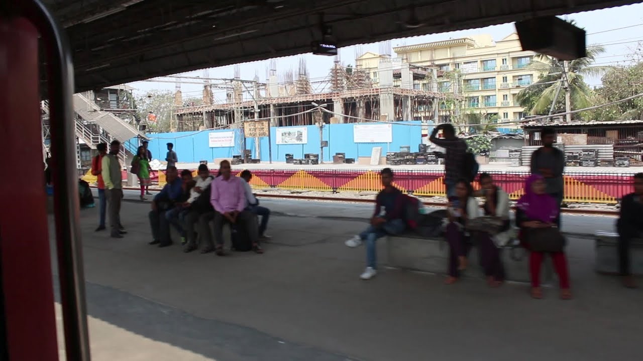 alarm-chain-pulling-acp-at-cruising-speed-indian-railways-youtube