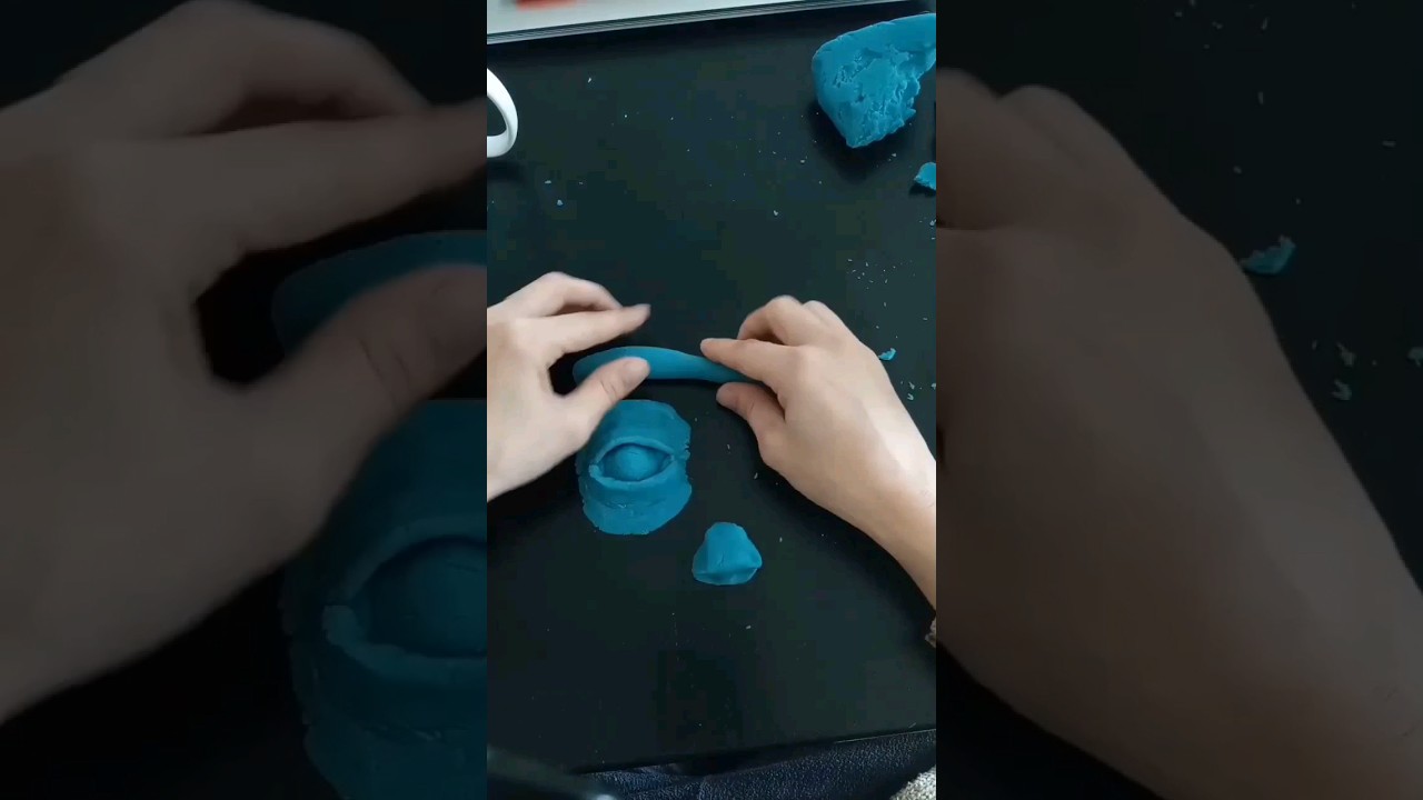 sculpting a face... with... playdough - YouTube