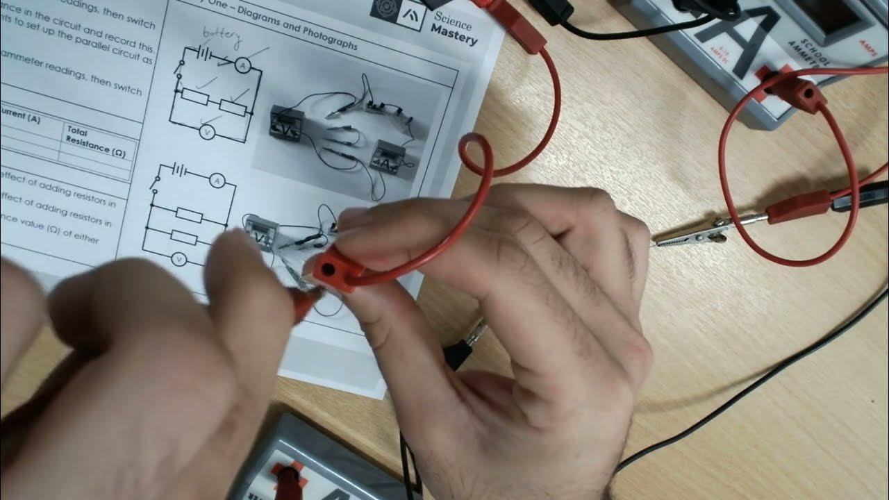 Series Circuits Made Easy! GCSE - YouTube