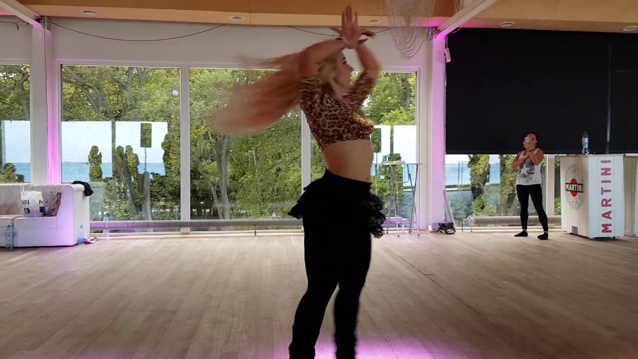 2018! DIVA DARINA master-class in Poland Pop-song - YouTube