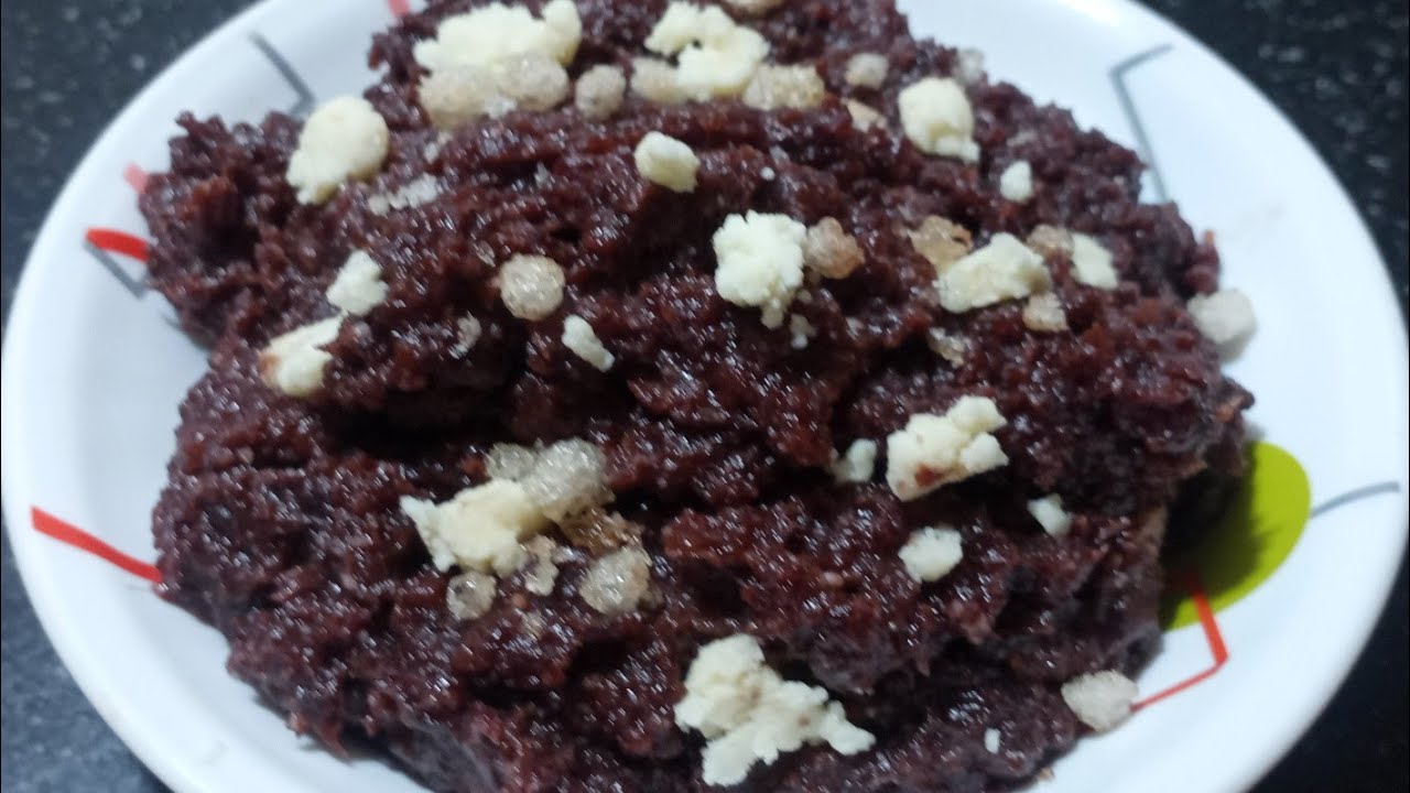 kali Gajar Ka Halwa Recipe / Authentic And Delicious Black Carrot Halwa ...