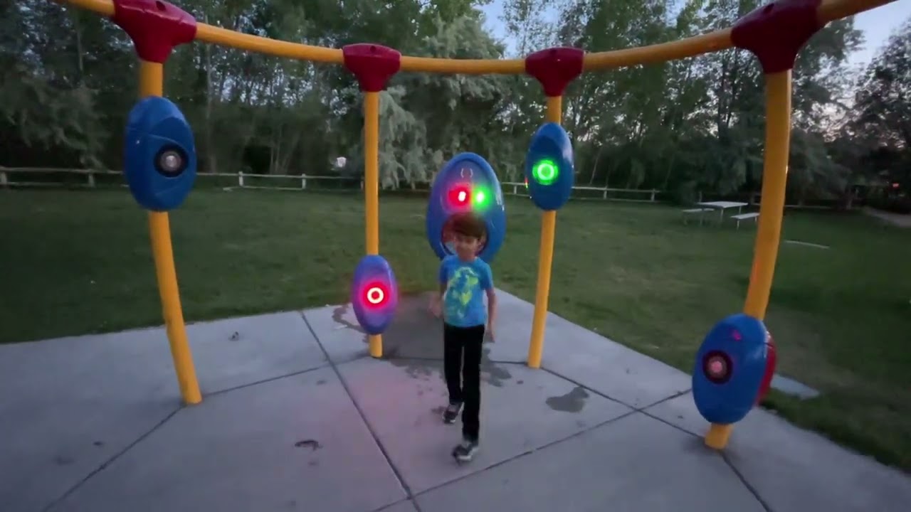 Darshil draper library park - YouTube