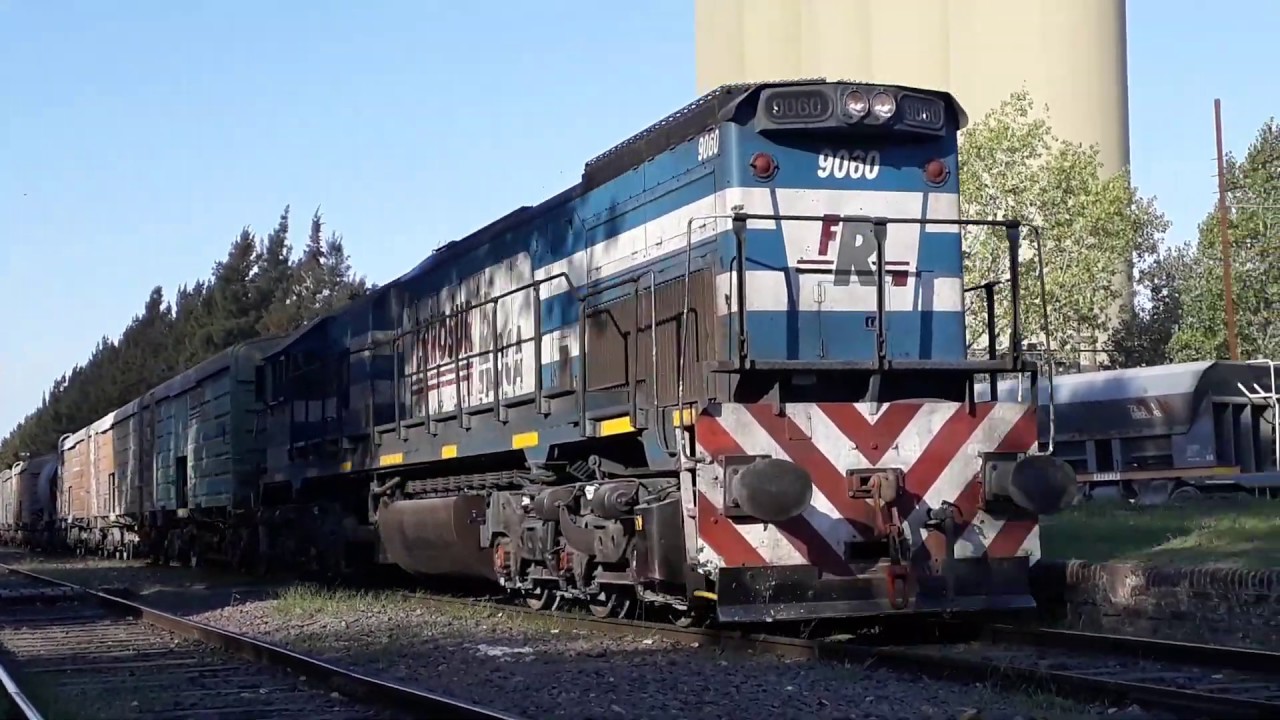 EMD GM GT22 9060 con el 109 con 48 vagones por Cañuelas !! 02-03-2020 - YouTube