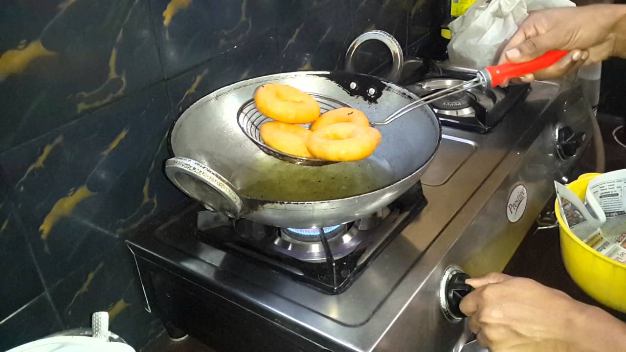 Wada making machine 1 - YouTube