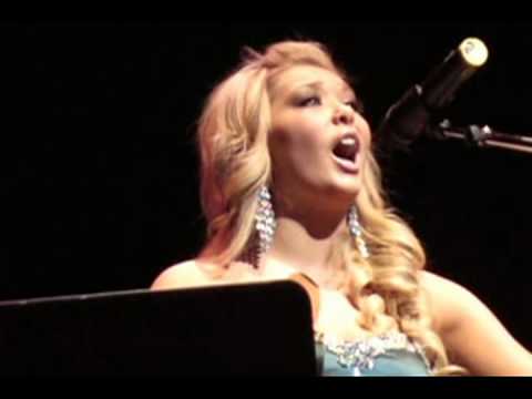 Holly Stell's Christmas Dedication "O Holy Night".avi - YouTube