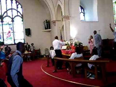 DR KENNETH Q JAMES PRAISE BREAK #2 - YouTube
