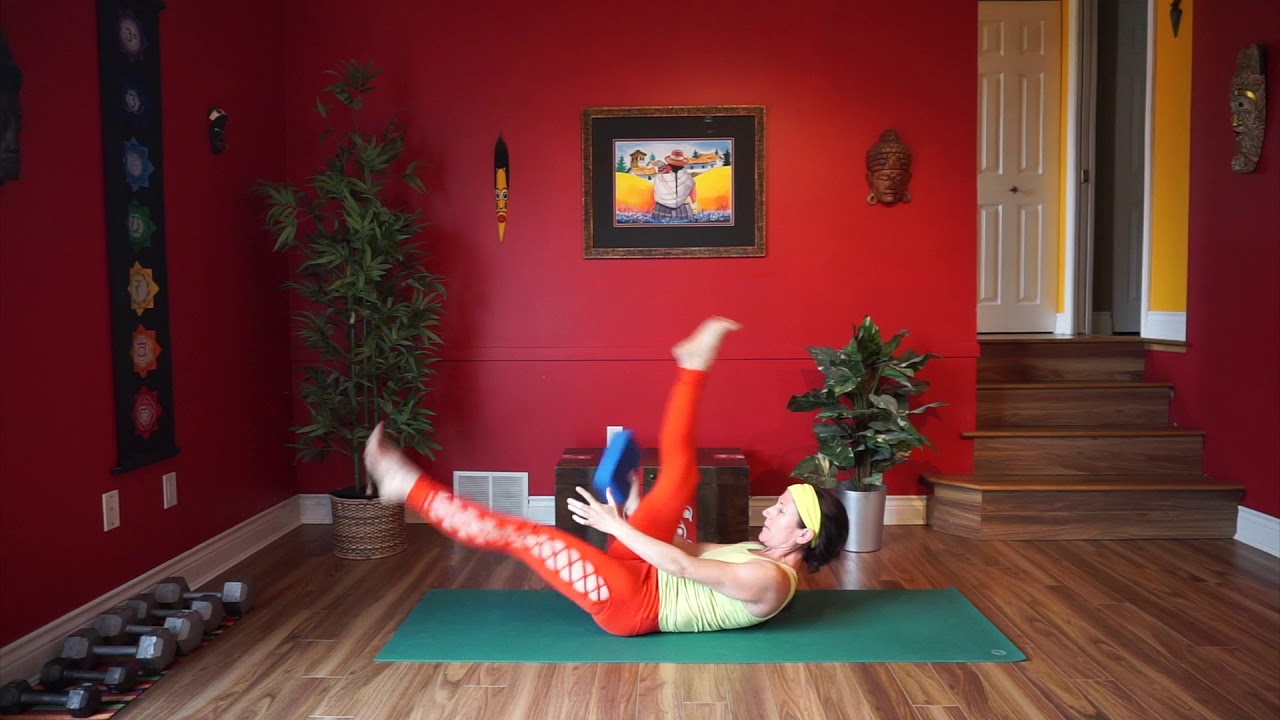 Full Body Pilates Yoga Fusion - YouTube