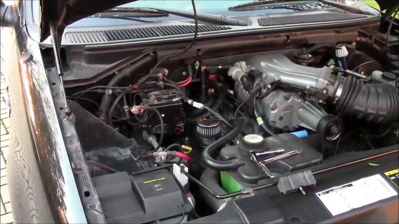 2002 Ford Lightning Battery Swap Part 1 (why you should charge a new ...