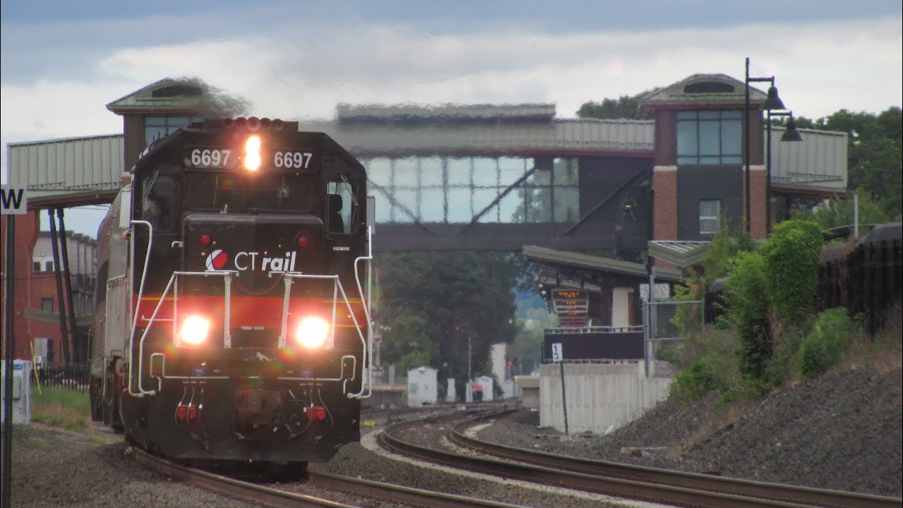 Memorial Day action on the Amtrak Springfield Line - YouTube