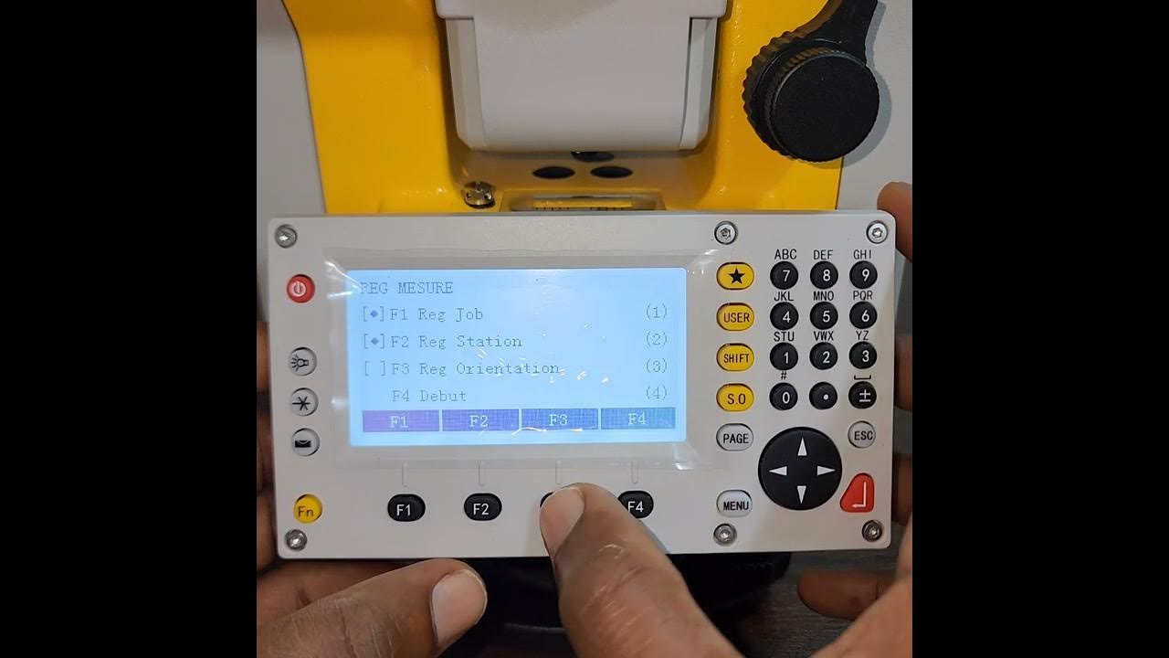 Comment effectuer un levé topographique avec la station totale e-Survey E3L - YouTube