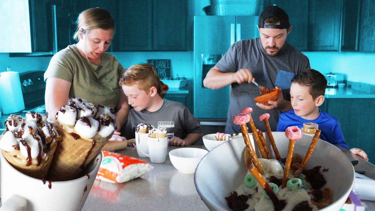 FAMILY COOK OFF CHALLENGE | YOU HAVE TO USE THESE INGREDIENTS - YouTube