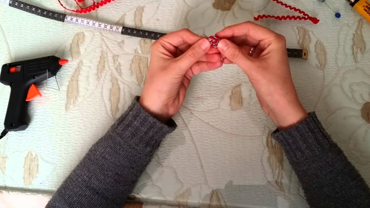 Tutorial flores de piculina - YouTube