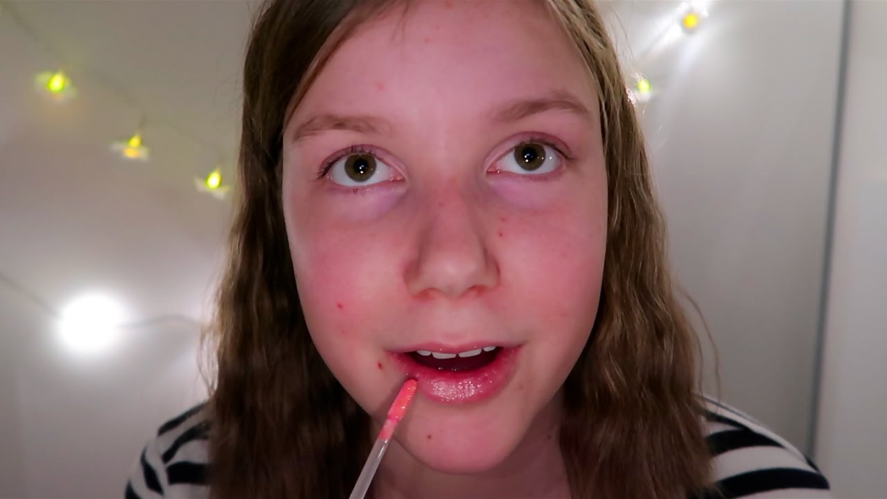 ASMR: lipgloss application and kisses~whispering - YouTube