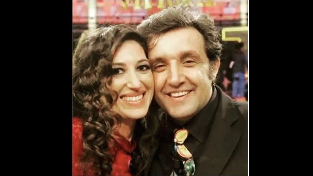 Adriana Riccio, chi è e che lavoro fa | LE NOTIZIE DEL GIORNO - YouTube