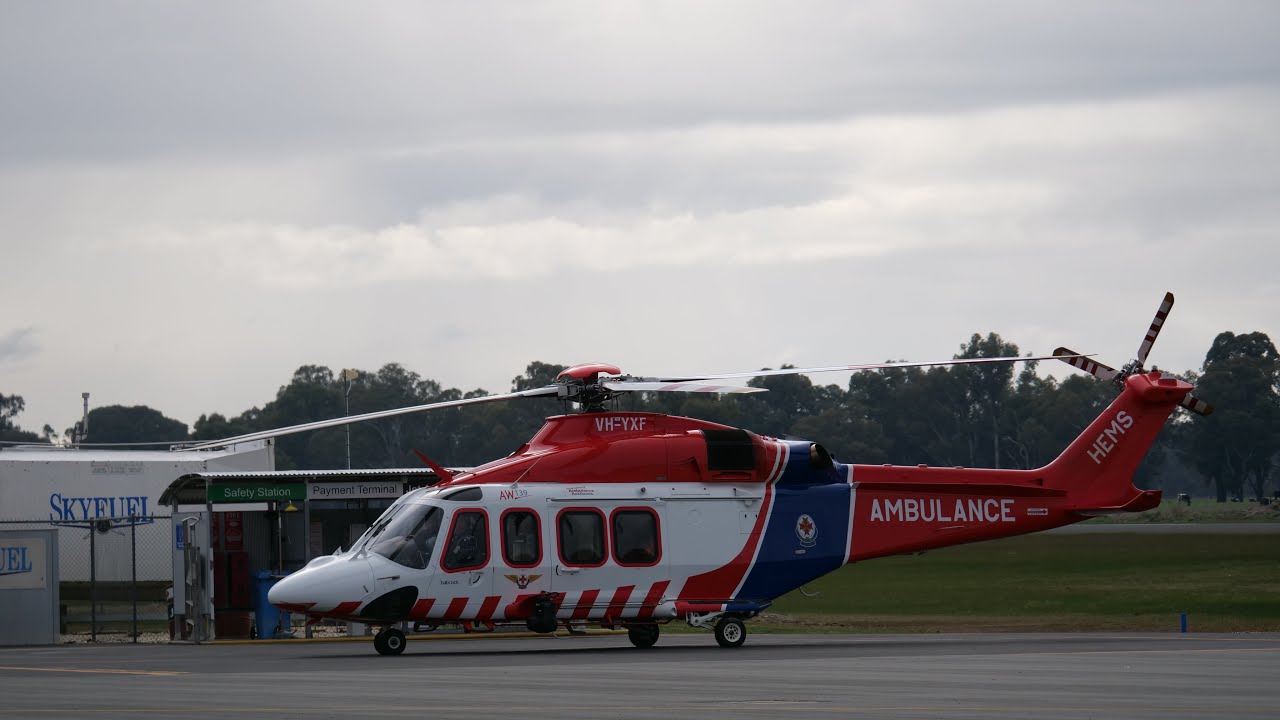 Arrival & Departure of Ambulance Victoria AW139 at Wangaratta. 4K - YouTube