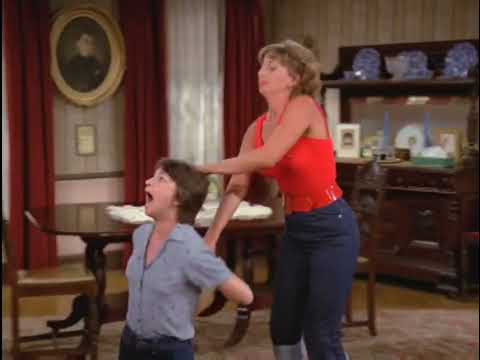 Laverne Tickling Shirley's Feet; Cindy Williams in White Socks