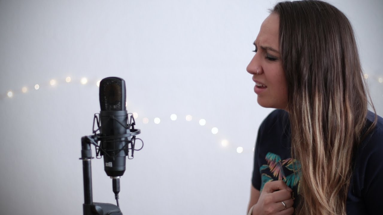 Maluma - Felices los 4 (Cover By Maria La Caria) - YouTube