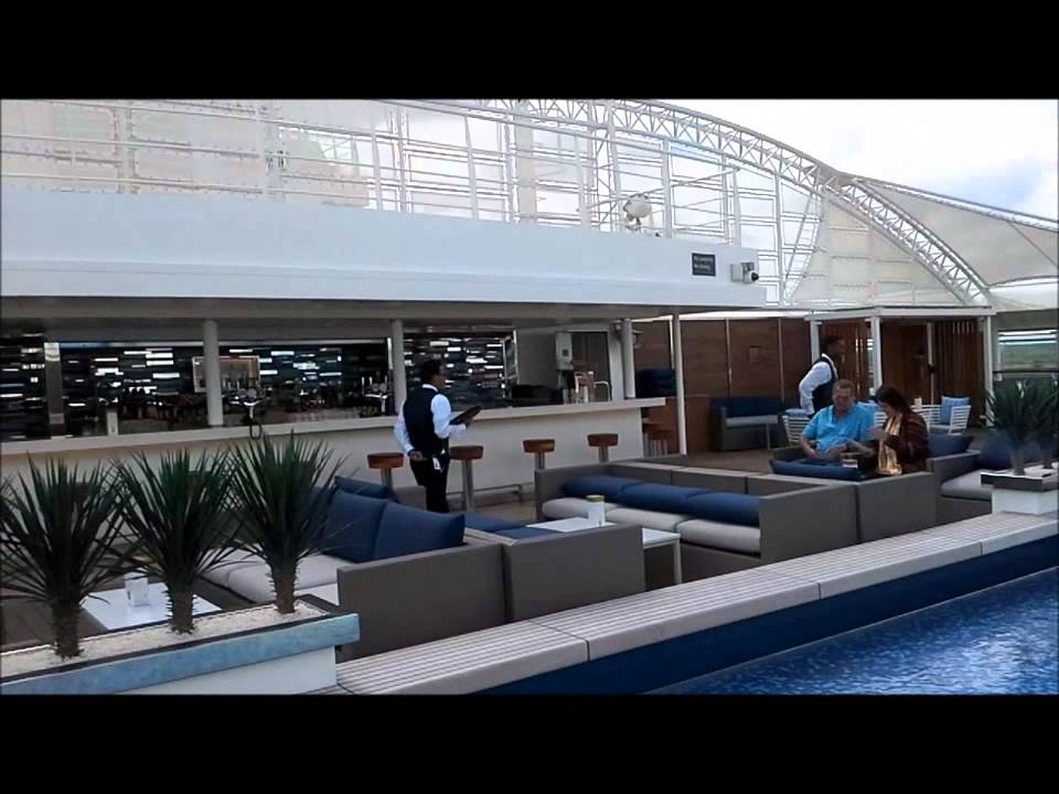 P&O Britannia Serenity Pool & Bar - YouTube