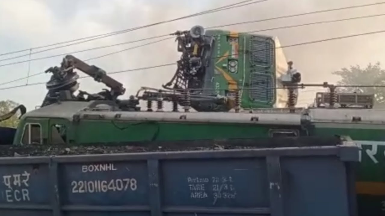 Terrible train accident.Two goods trains collided with each other this ...