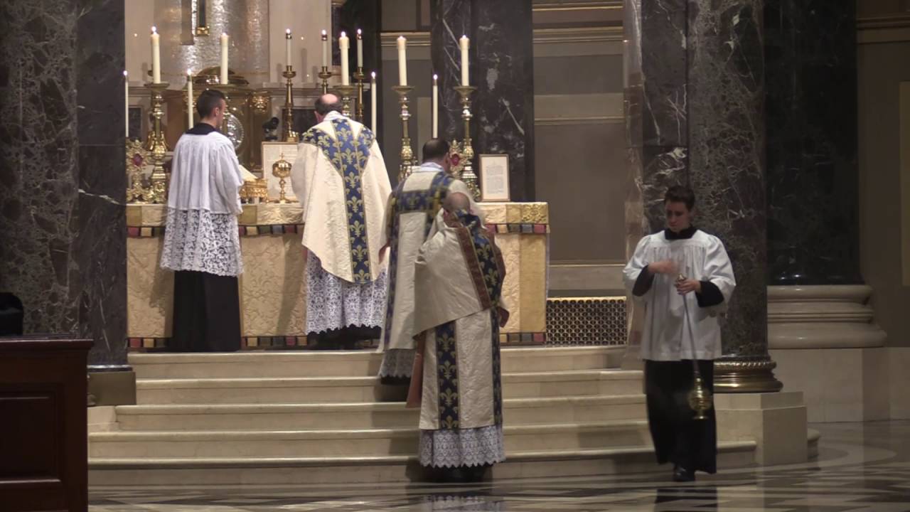 Assumption Mass 2016 Offertory - YouTube