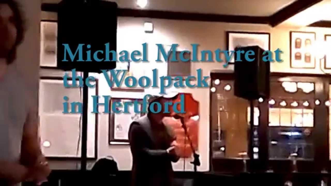 Michael McIntyre the magician at the Woolpack in Hertford - YouTube