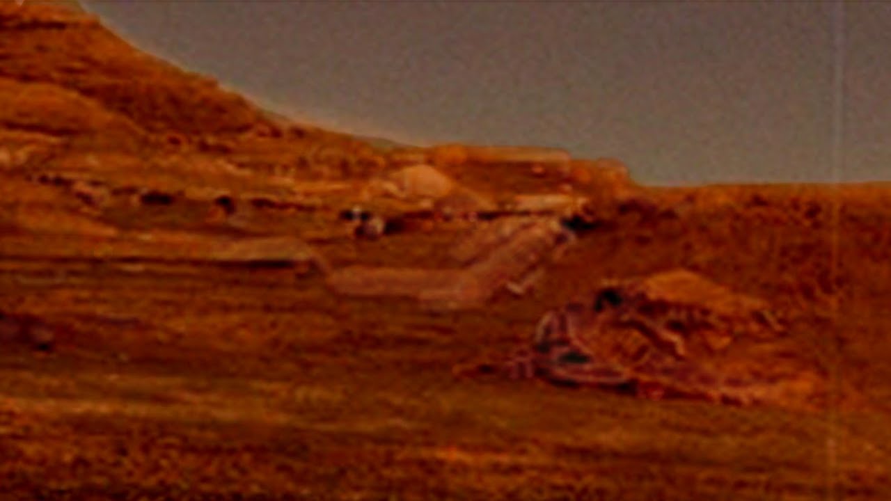 Unveiling Martian Secrets: NASA Curiosity Rover's Discovery of Alien ...