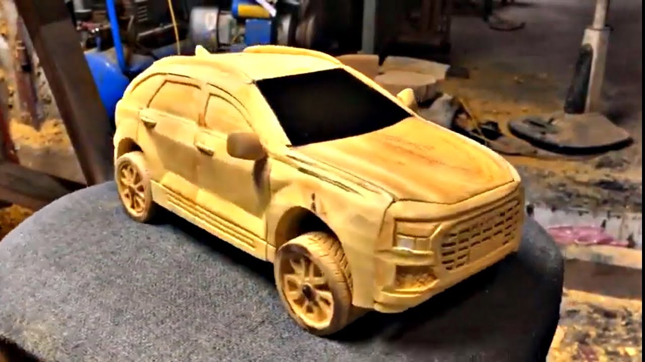wood craving car suv audi Q8 2023 - YouTube