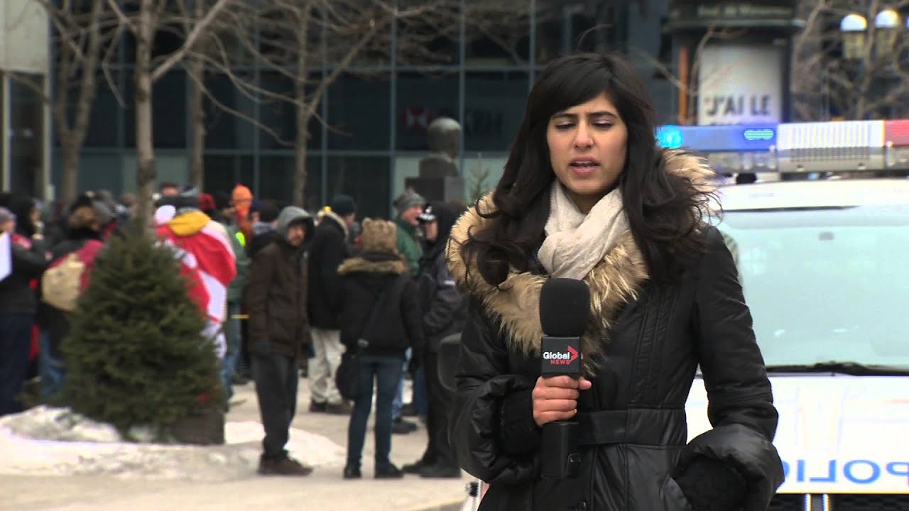 News reporter blooper - YouTube