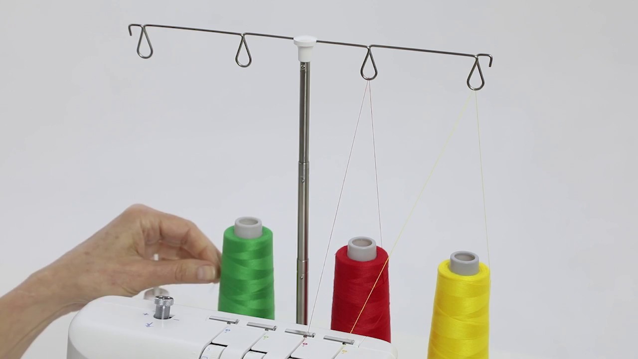 PFAFF element™ 1450OL Threading Guide: 3 Thread Narrow Edge - YouTube