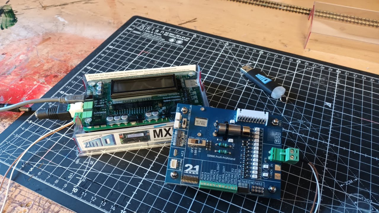 Zimo MXULFA Teil II MXULFA Trift auf den ESU Profi Prüfstand MS Decoder ...