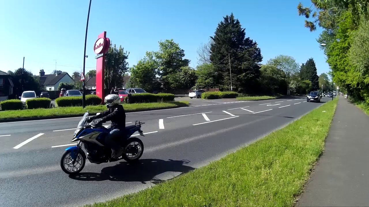 May Day Bike Run 2018 - Clips From The Start - YouTube