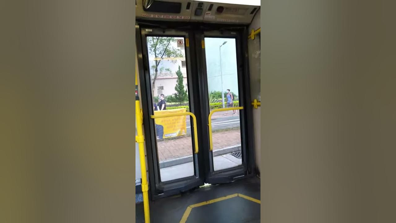 KR8093@98D recorded on 2020-06-19 Rear door closing - YouTube
