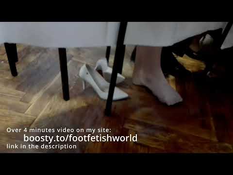 Candid shoeplay shoeoff heels in pantyhose