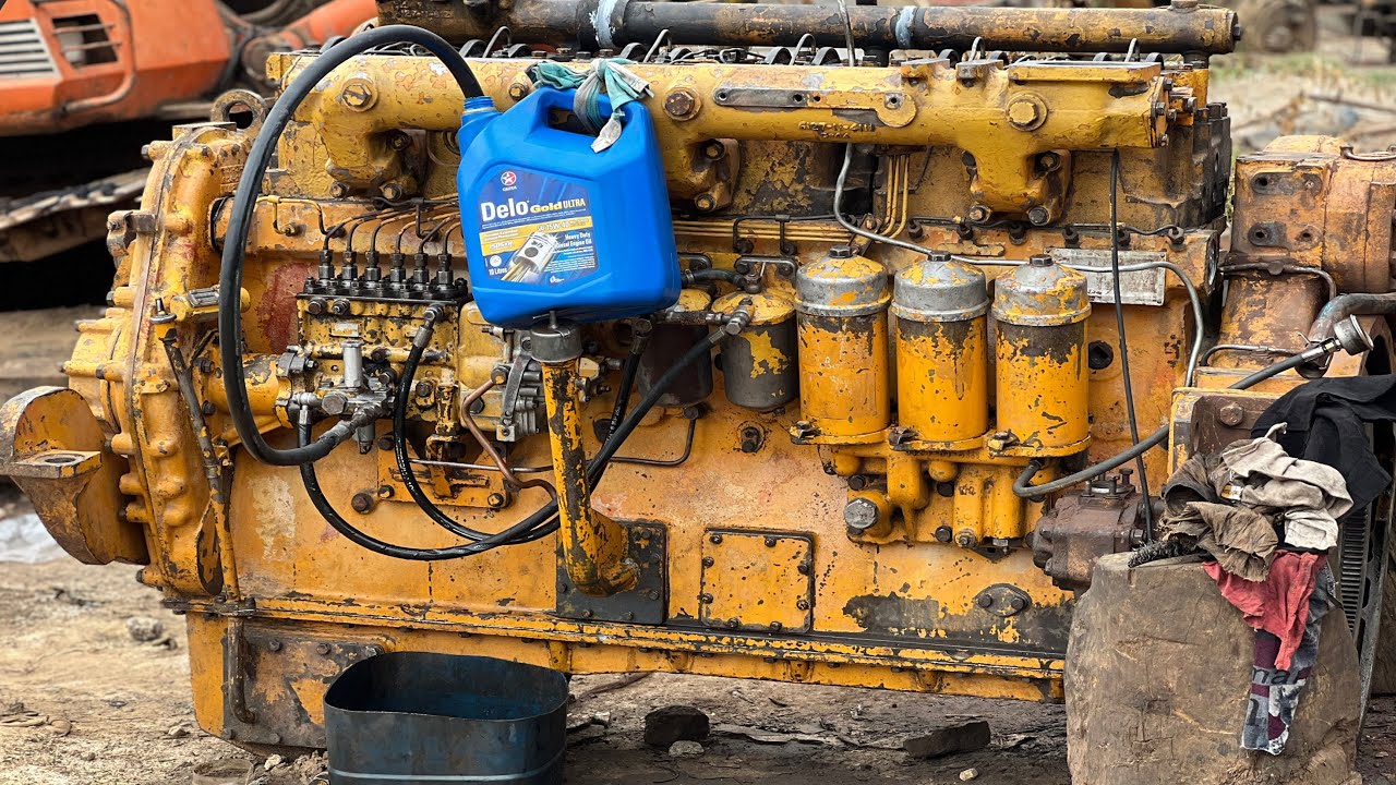 Rebuilding Komatsu Bulldozer Engine Completely I Repair and Restore ...