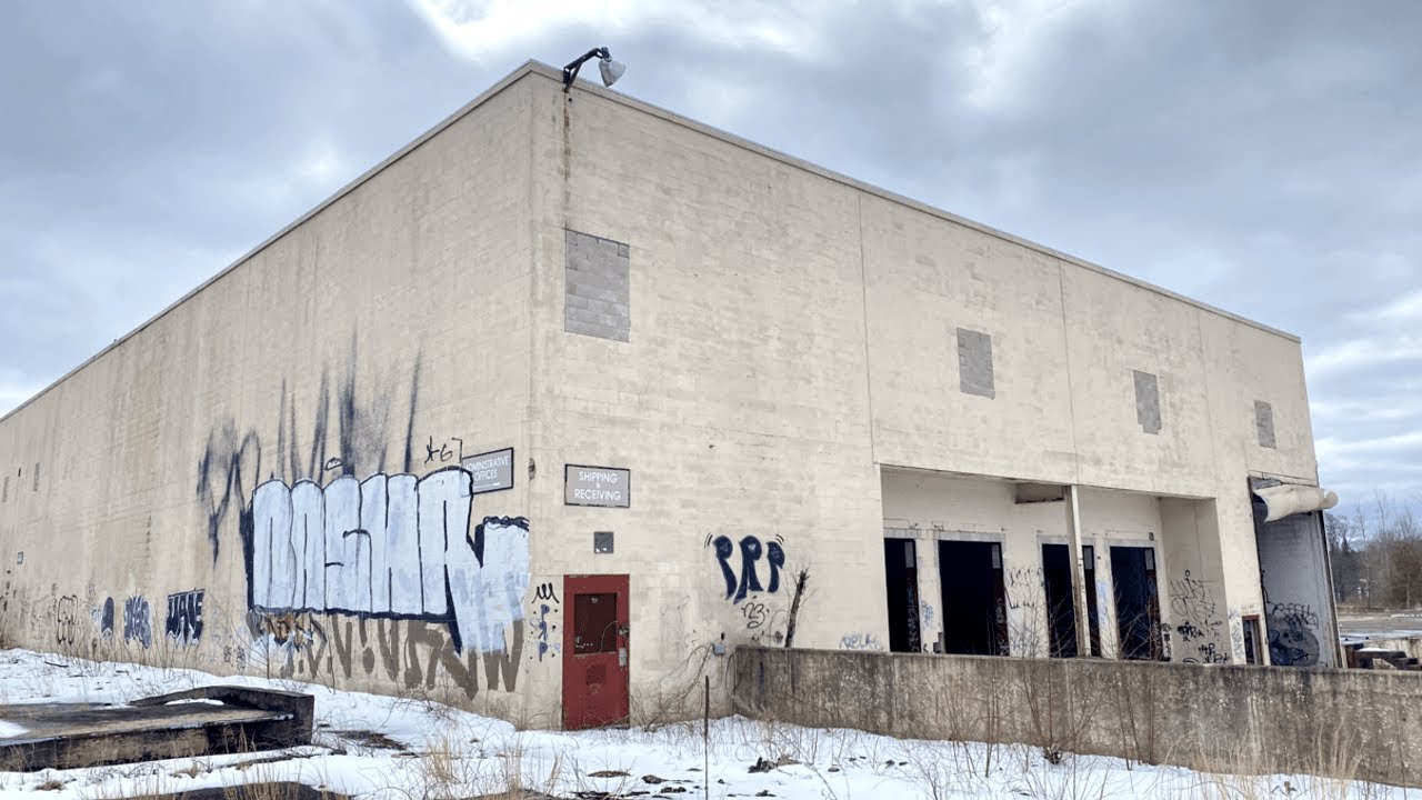Exploring the ABANDONED Temple-Stuart Company Site (Templeton, MA ...