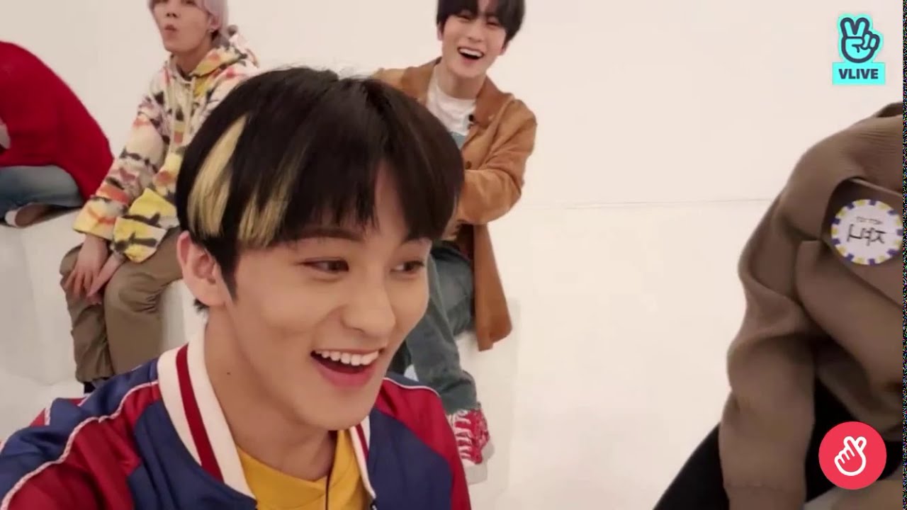 [NCT 127] Weekly Idol - Surprise Live (before show started) - YouTube