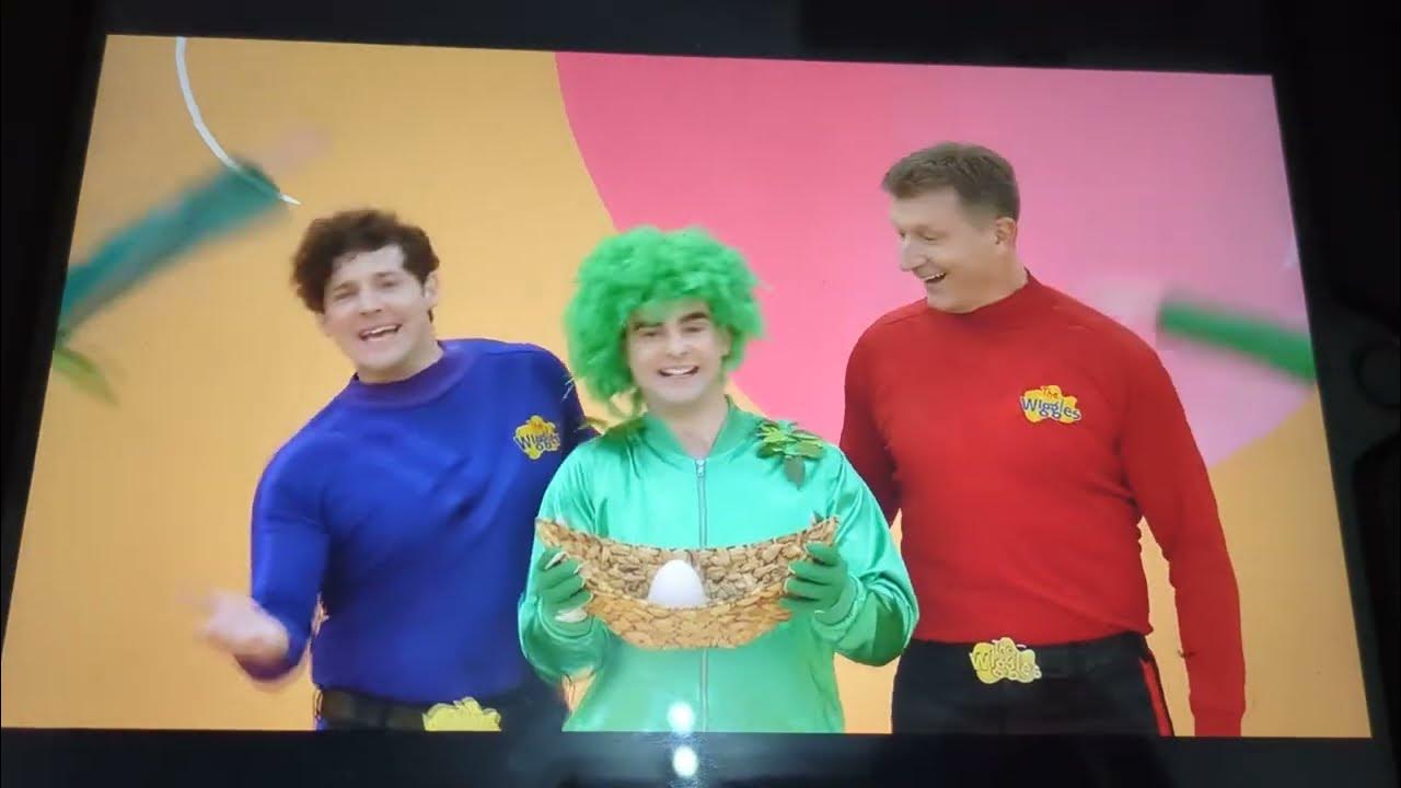 The Wiggles Rattlin' Bog - YouTube