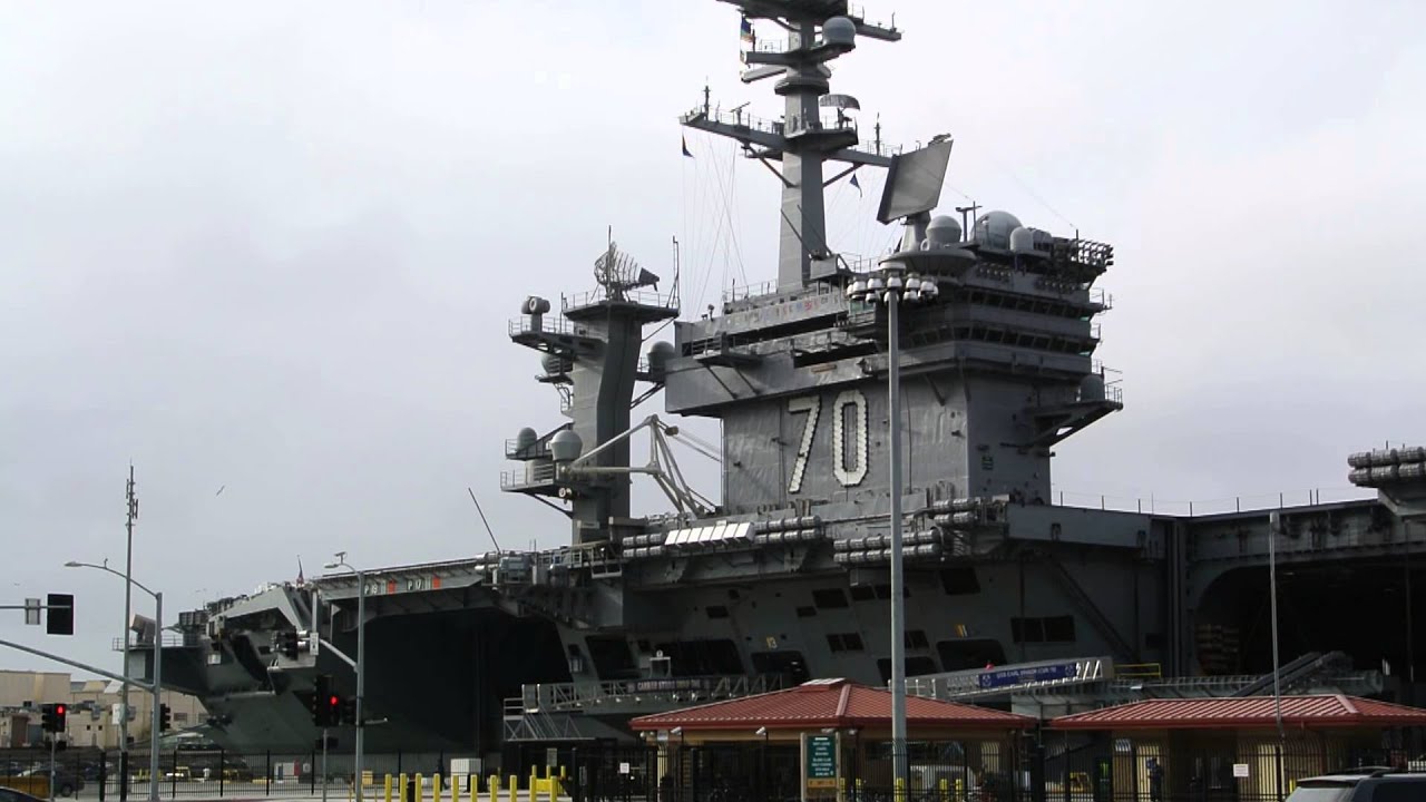 USS Carl Vinson - YouTube