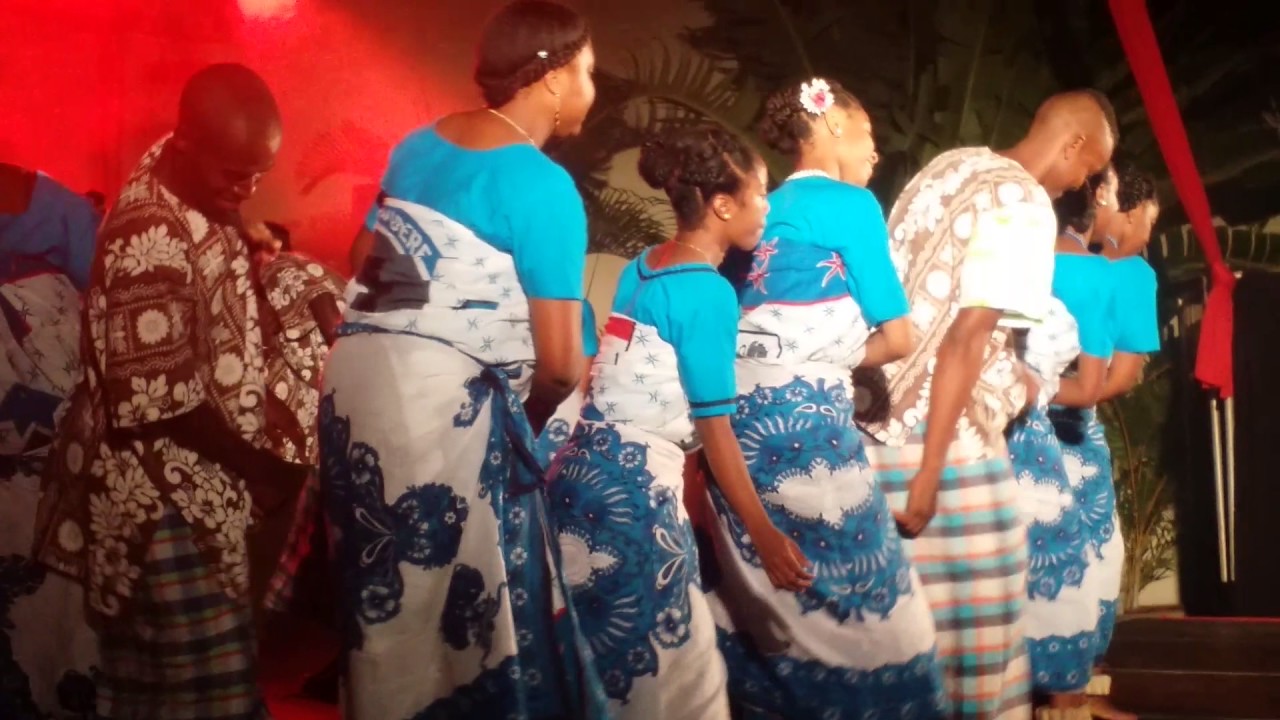 Kinga folklore labattoir - YouTube