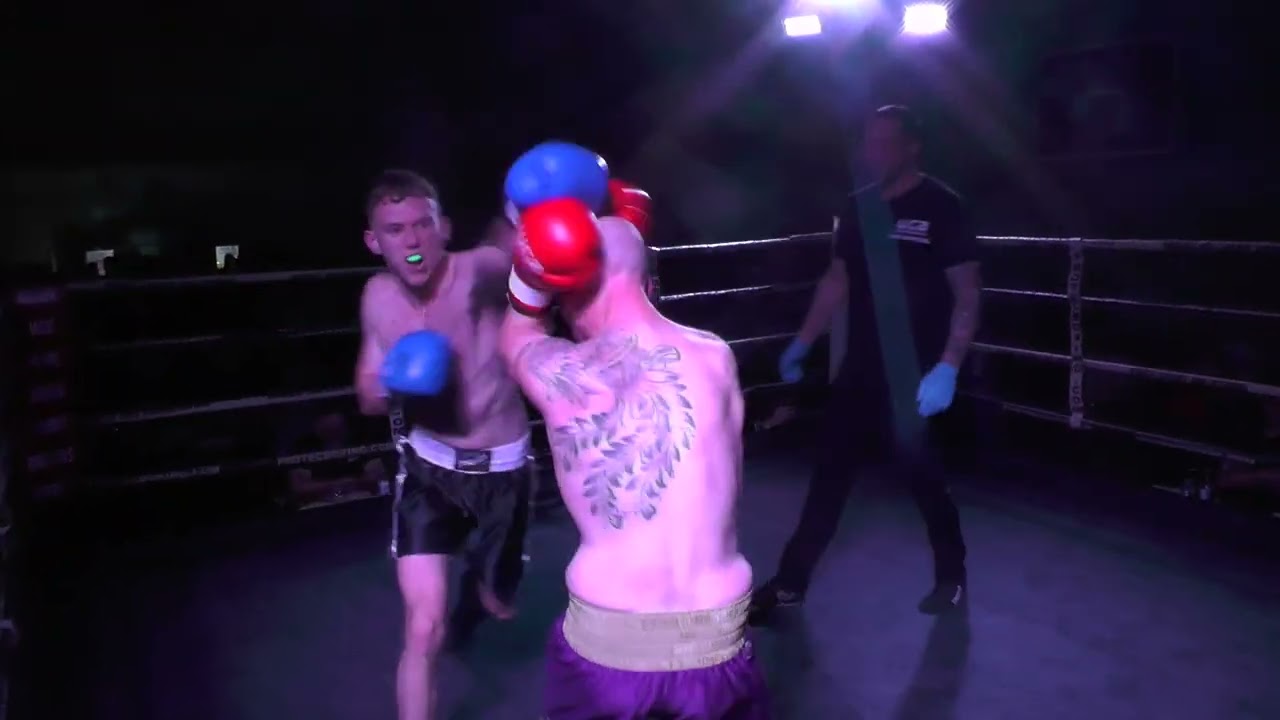 Clash of the Titans Bout 6 Luke Meehan Vs Dan Shadwell - YouTube