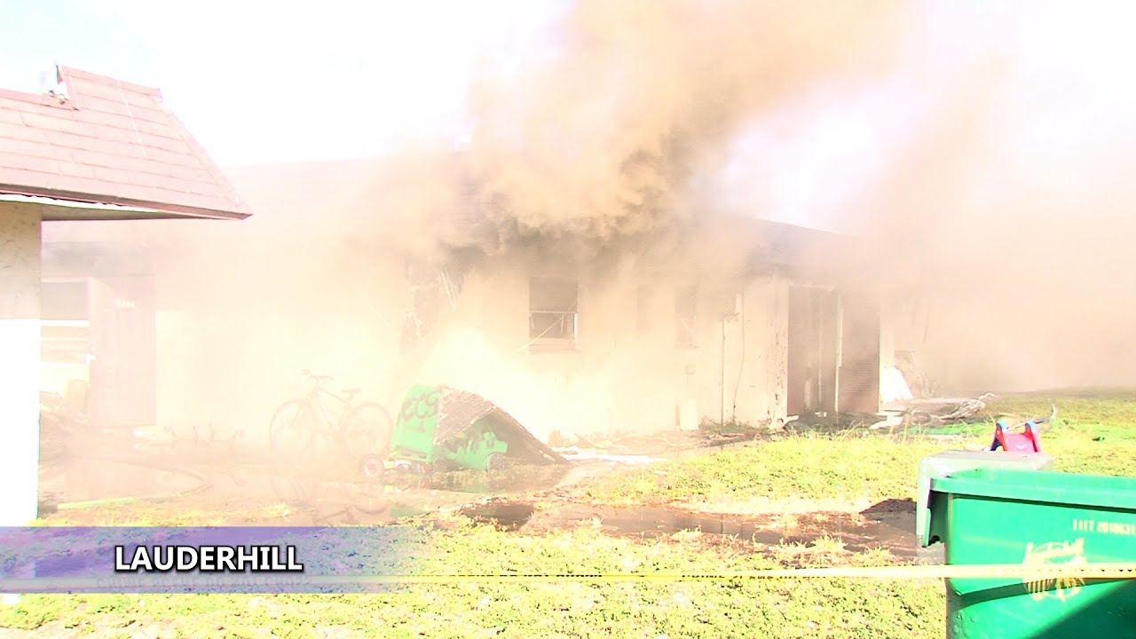 Firefighter's rush to attack big fire burning down duplex in Lauderhill ...