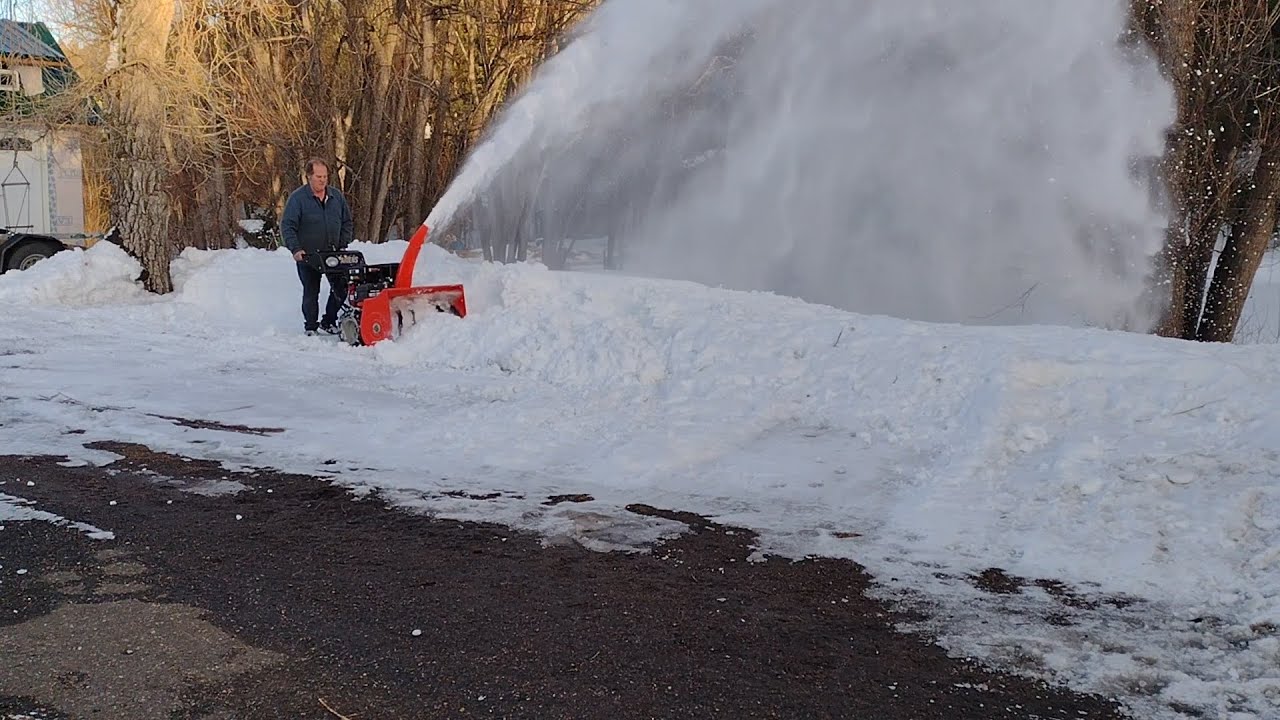 Predator 15.8 hp 459cc engine swap - Ariens 1336 Pro snowblower - YouTube