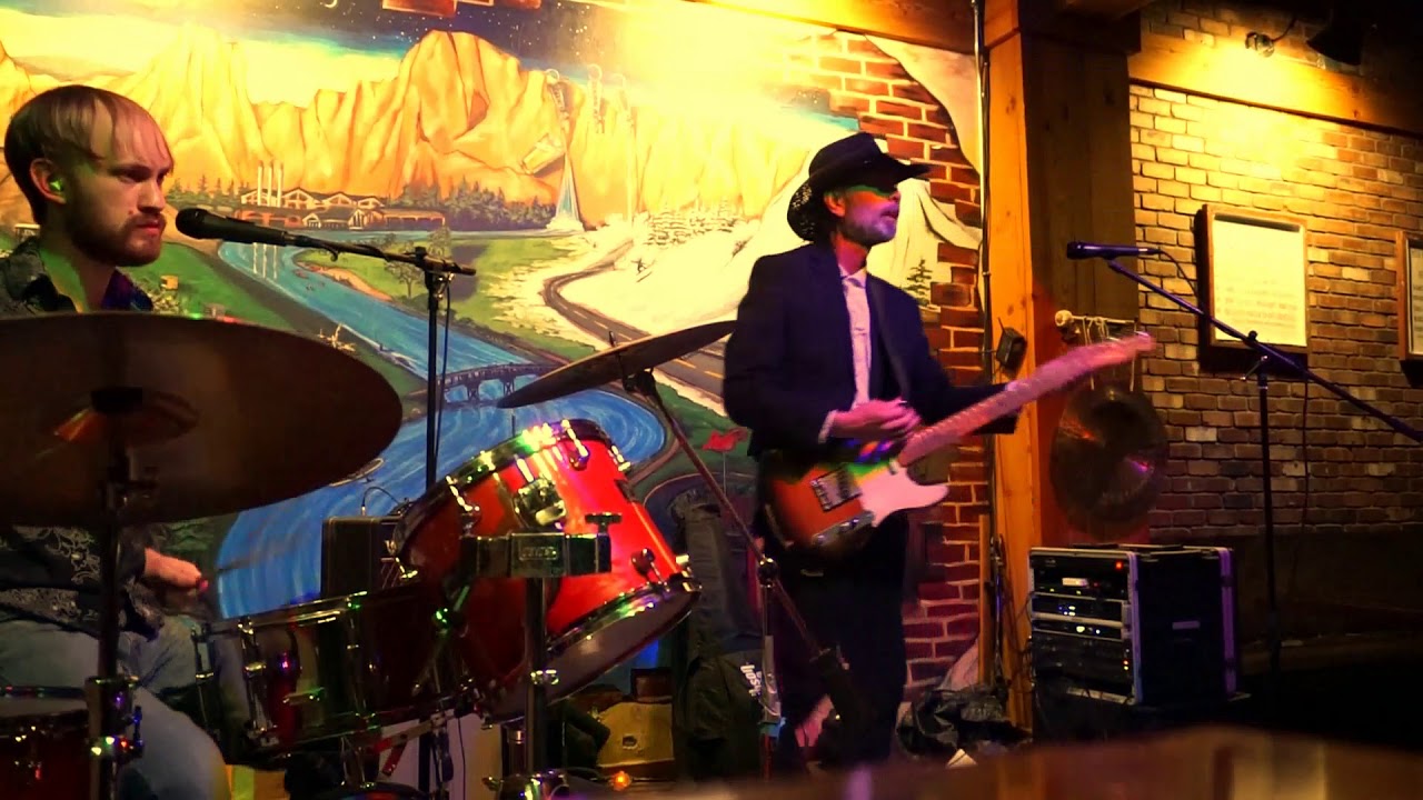 Long Tall Eddy, Live at Silver Moon Brewing, Bend Oregon, 2019 - YouTube