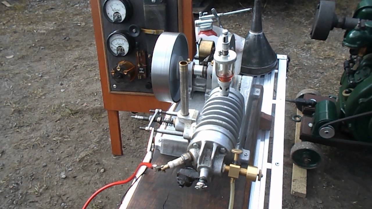 pioneer model open crank 2 stroke engine - YouTube