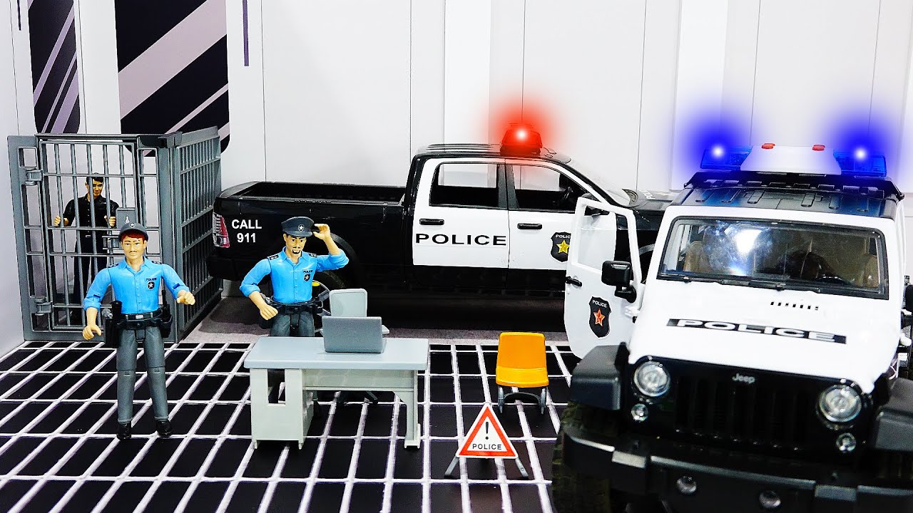 Police Car Toy Play with Car Chase Police Station for Kids - YouTube