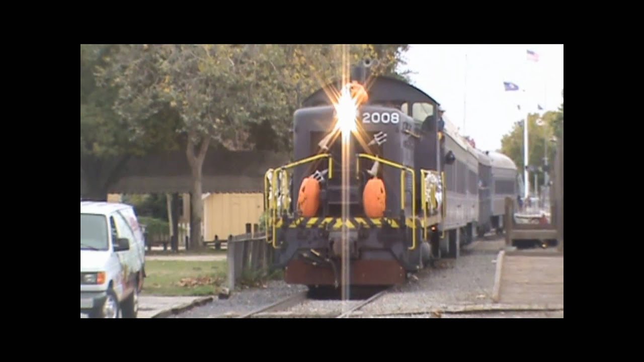 Ex-US Army SW8 #2008 Leading The Halloween Sacramento Southern ...