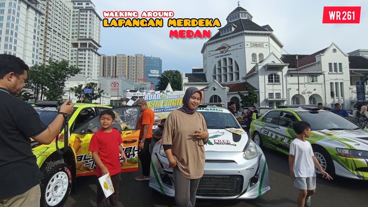 KELILING ALUN-ALUN KOTA MEDAN | WALKING AROUND MERDEKA WALK ️ - YouTube