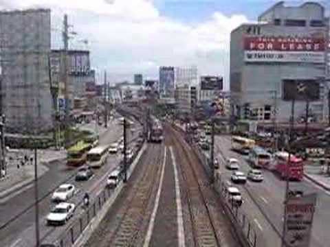 MRT Station Boni in Manila - YouTube