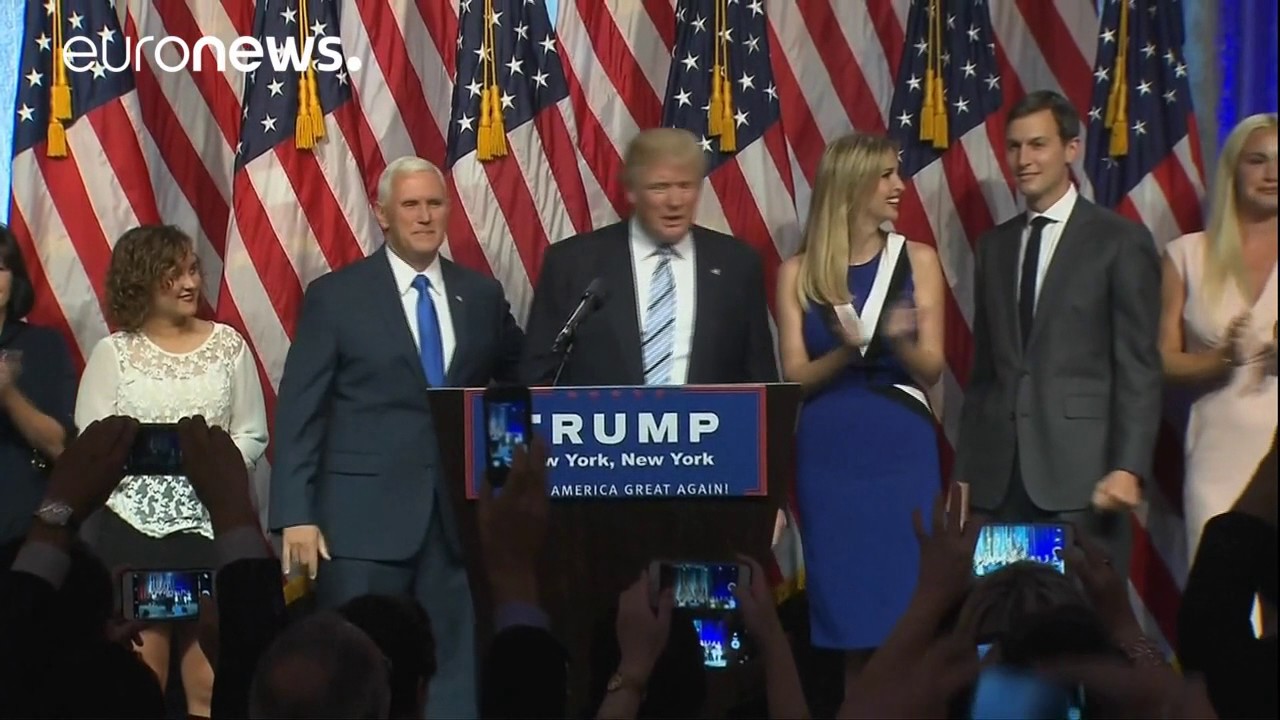 Trump's 'power' handshake - YouTube