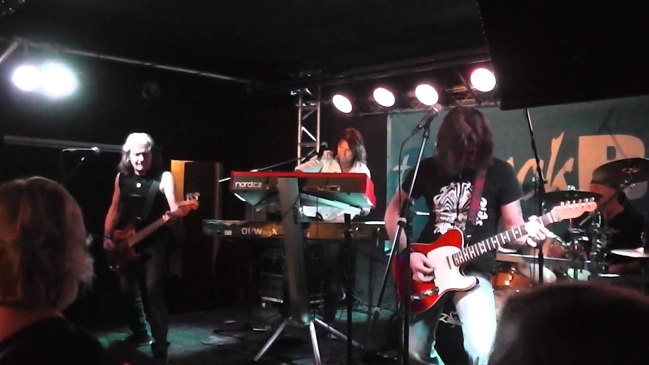 The Rock Band - Deja Vu - 2013 09 14 - Backstage Pub - YouTube